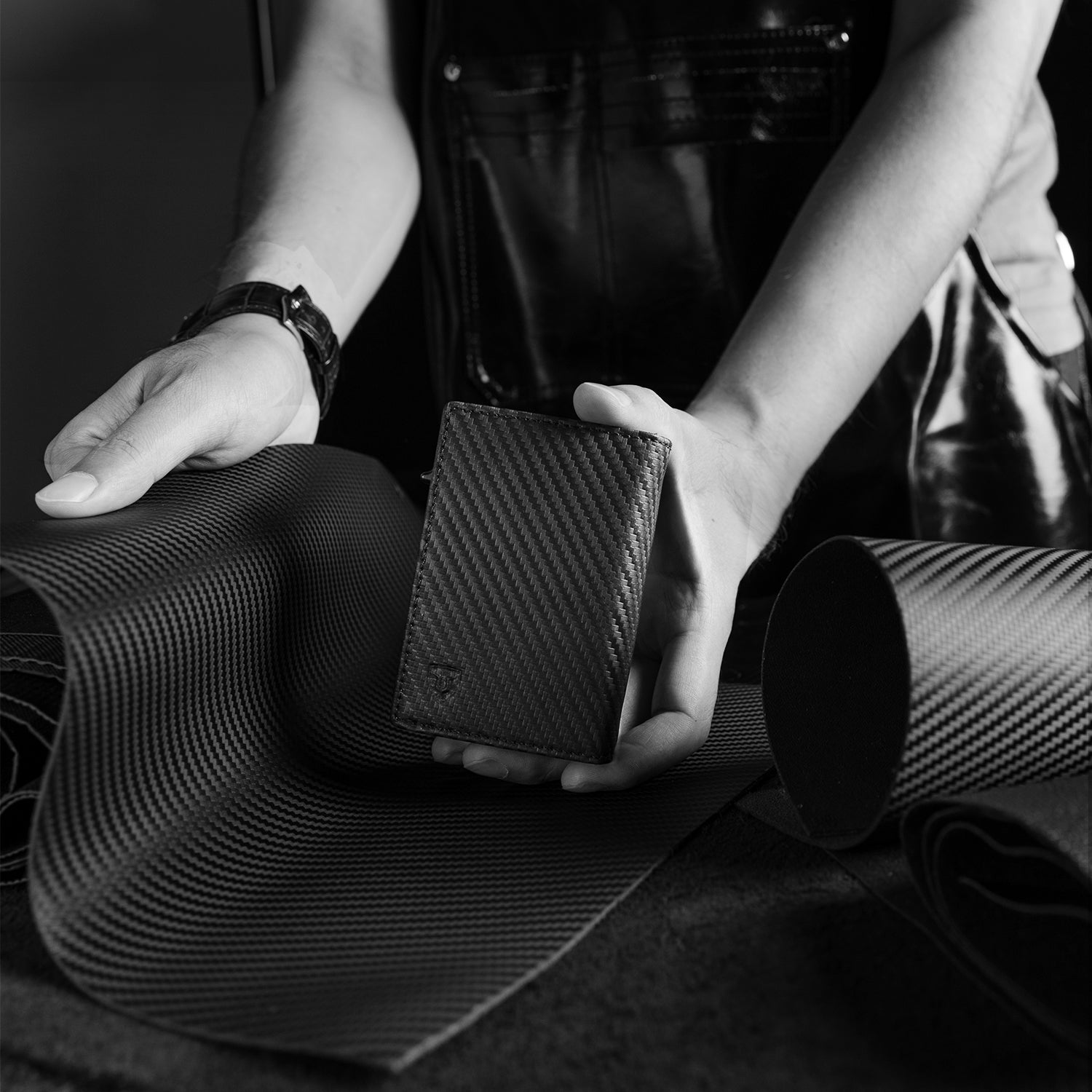 You Need to Know About the Carbon Fiber – LORZOR